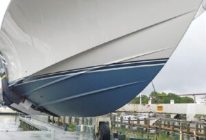 How do traditional Deep-V hull designs compare to their high-speed ...